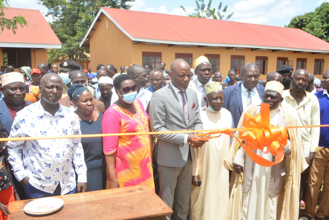 Dr. Muvawala Commissions Three Classroom Block Constructed by Prof ...