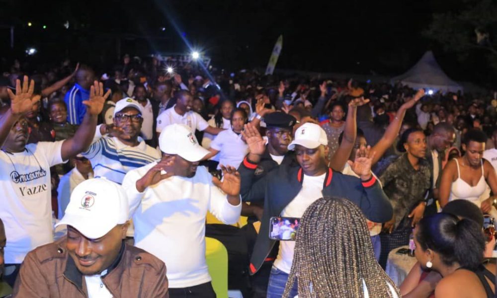 Team Chairman MK Project Lights up Eddy Kenzo's Concert in Mbarara ...