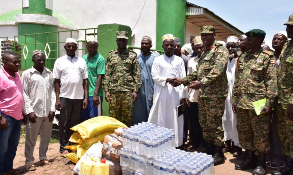 UPDF contigent donates food items to DR Congo Muslims – Daily Express