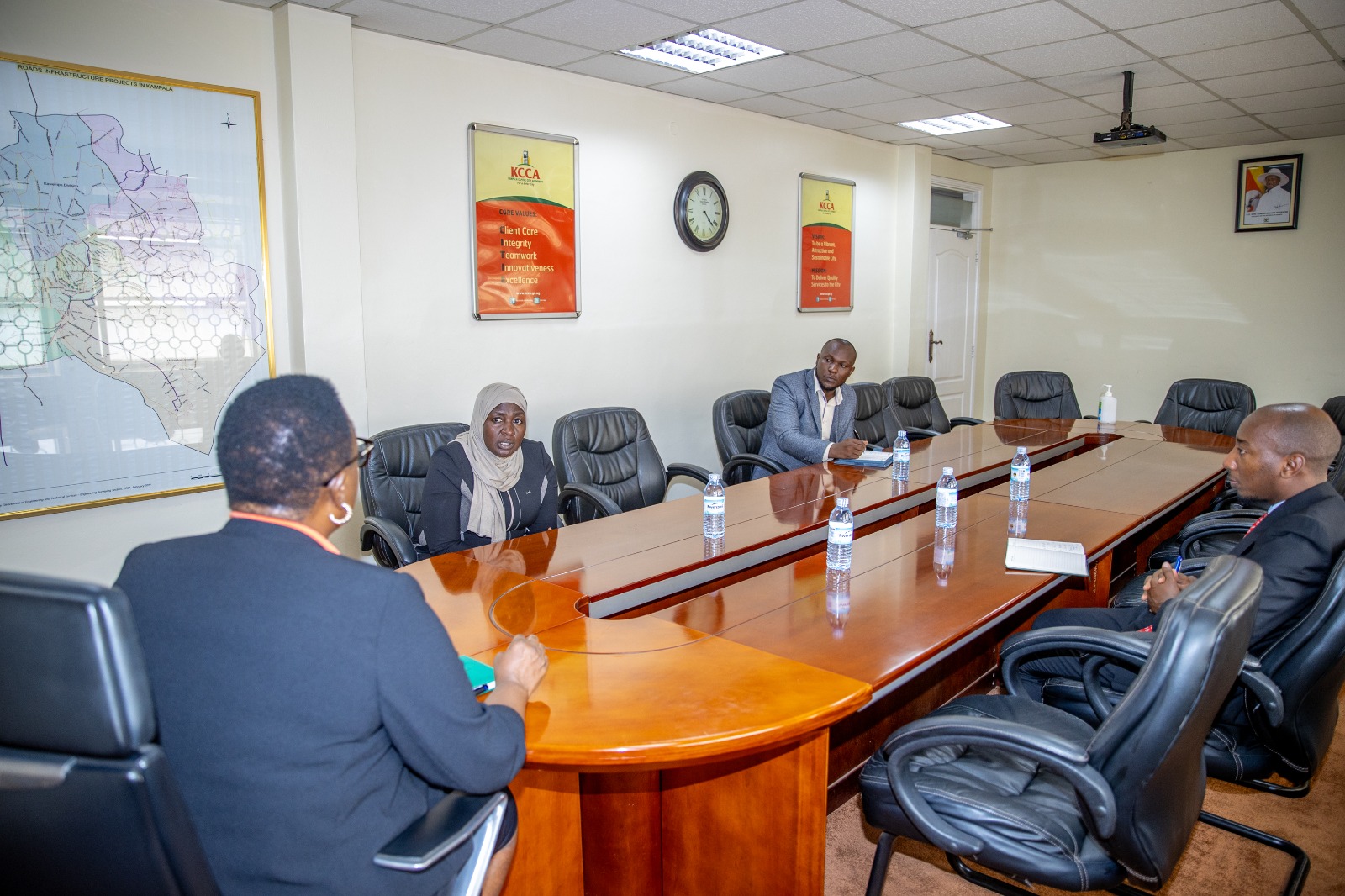 Hajjat Namyalo, KCCA Boss discuss Museveni's upcoming Kololo birthday ...